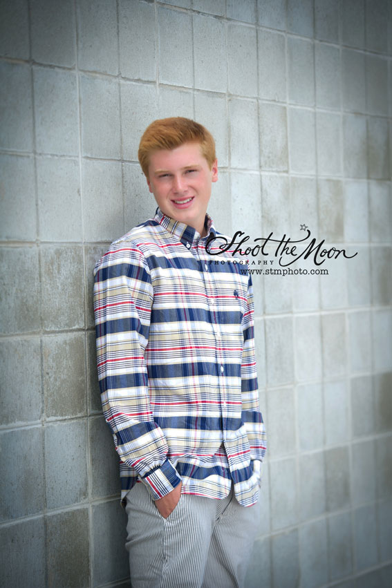 Class of 2014 Senior Riley: Milwaukee Senior Session Share | Shoot the ...